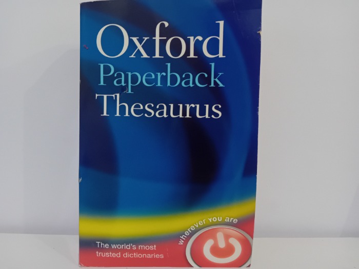 Oxford Paperback Thesaurus